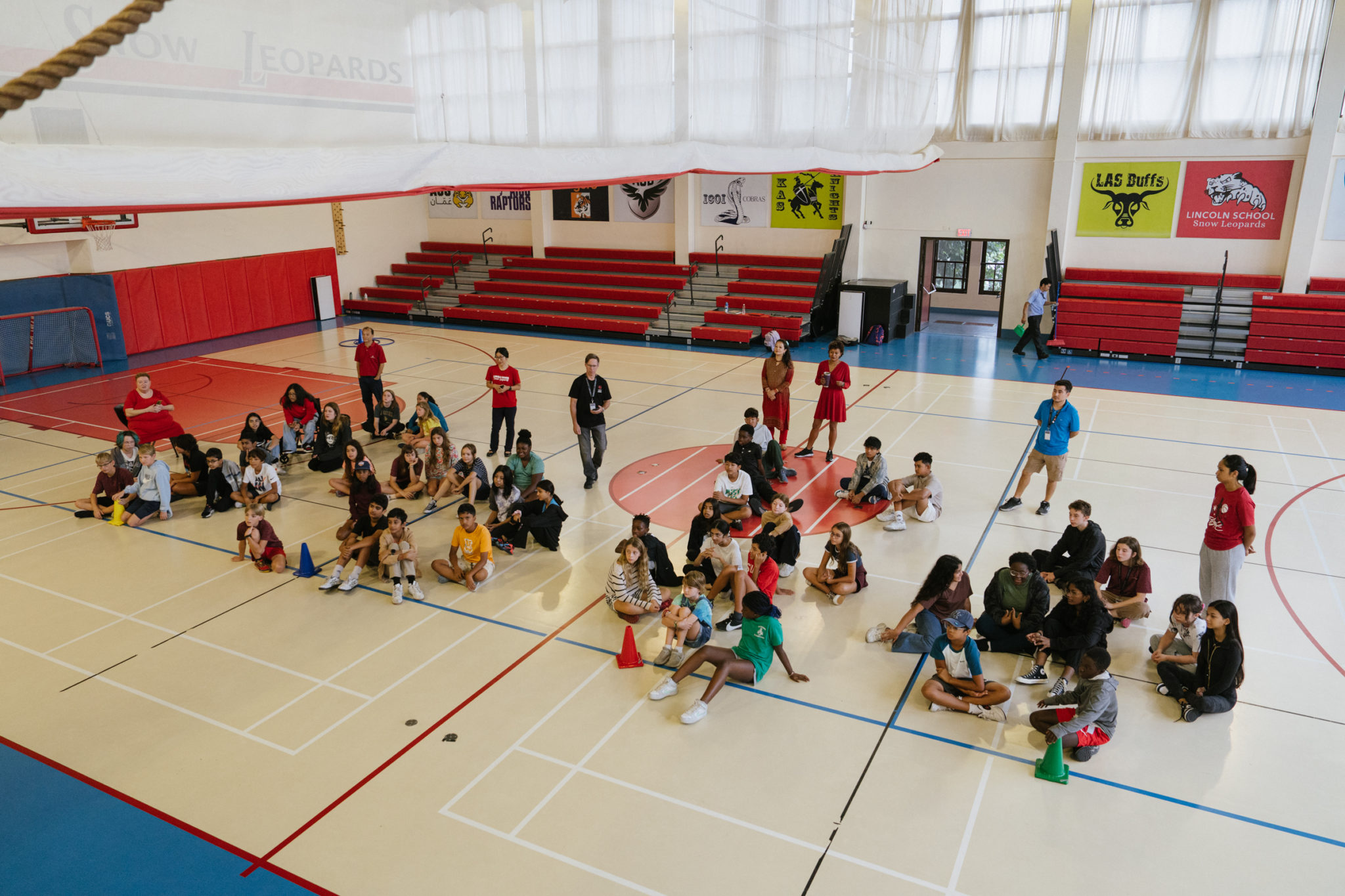 Middle School Houses Develop Teamwork - Lincoln School Nepal